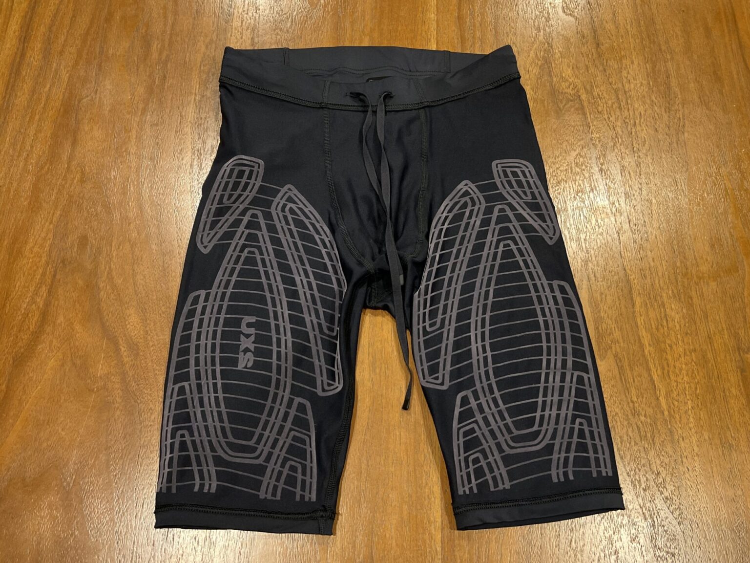 【2XU MCSランコンプショーツ】マラソンで大人気！2XUの着圧ハーフタイツを徹底レビュー！