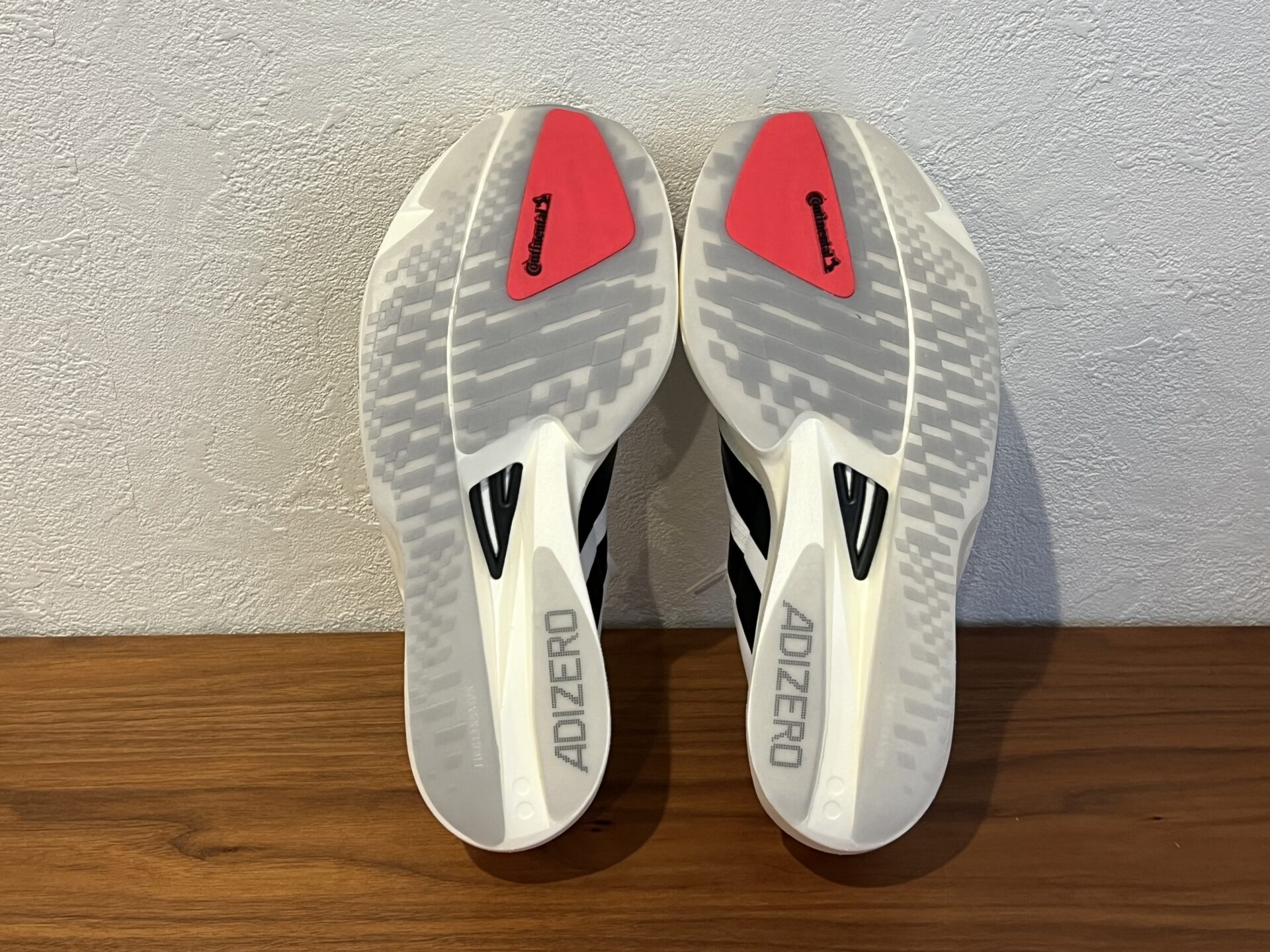 【タクミセン11】進化する軽量高速ランニングシューズ「ADIZERO TAKUMI SEN11」をレビュー！